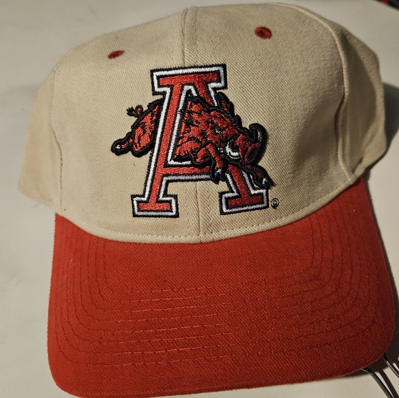 Accessories | University Of Arkansas Razorback Ball Cap | Poshmark